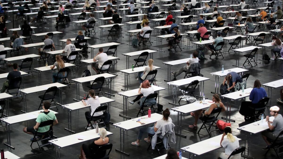 VCE Sonuçları Victoria Öğrencilerine Açıklandı - Dunya News